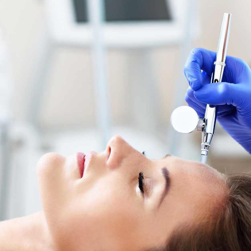 Oxygen Facial | Essence Med Spa and Wellness Center in Edgebrook ...